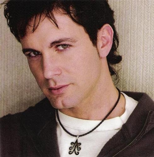 Jesii :): Mi cantante Argentino "Axel"