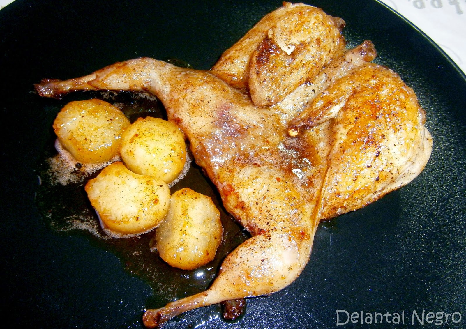 Delantal Negro: Codorniz Asada con Melón