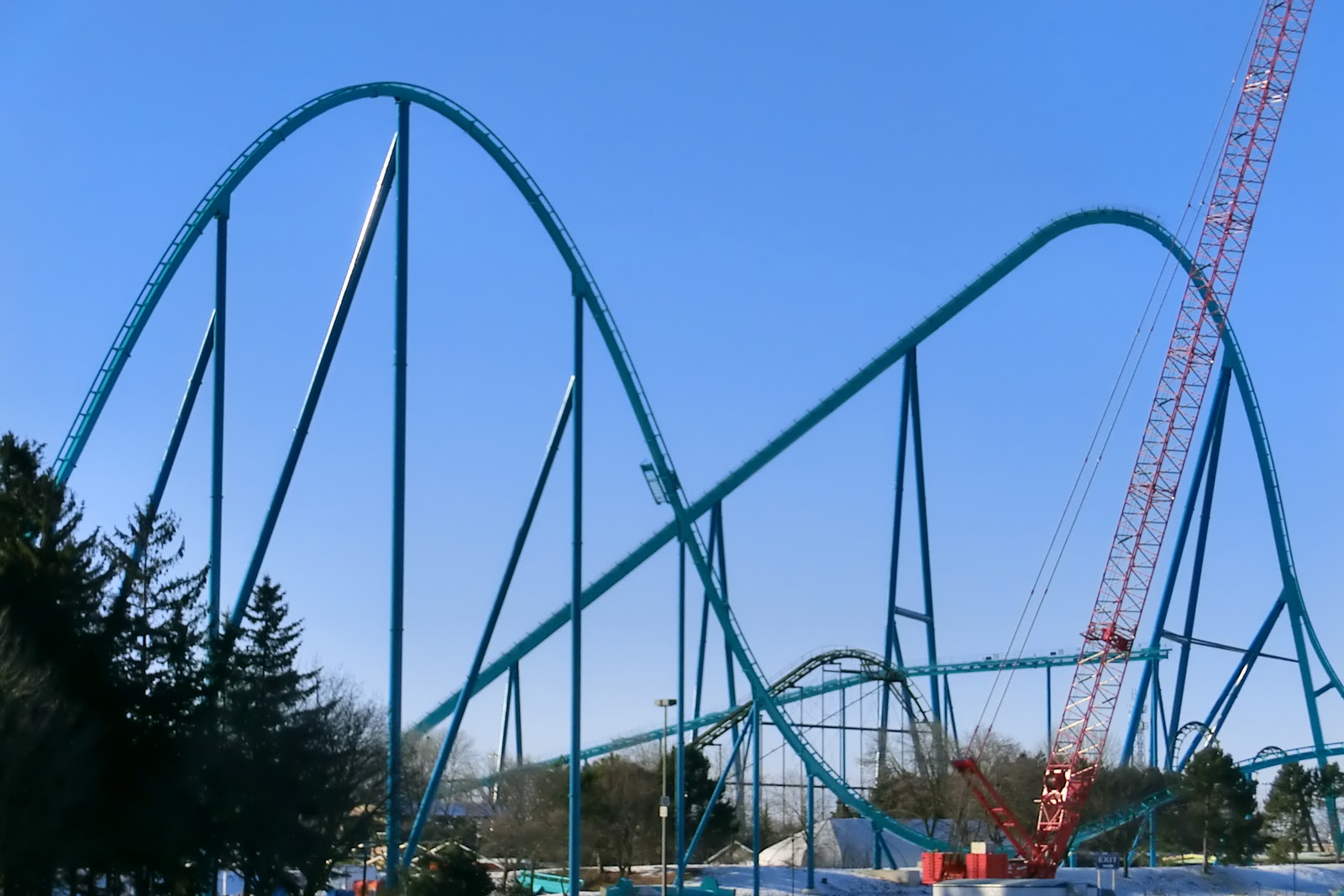 Just Coasting Along: Leviathan Construction Progress January 21 , 2012