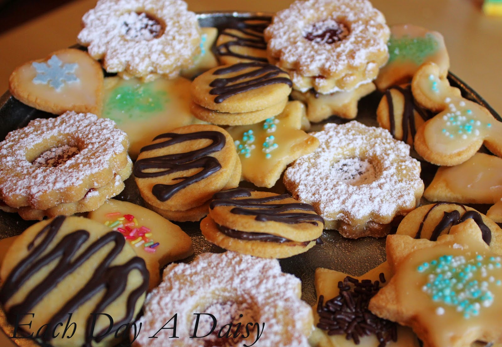 Each Day A Daisy: Ein Teig - Drei Sorten Plätzchen