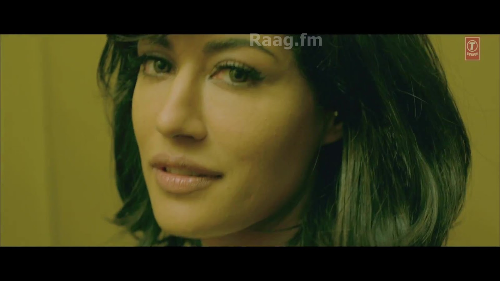 DARMIYAN | Celebrities Photos Hub