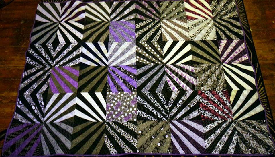 Selvage Blog: April Roudabush's Ferris Wheel Quilt