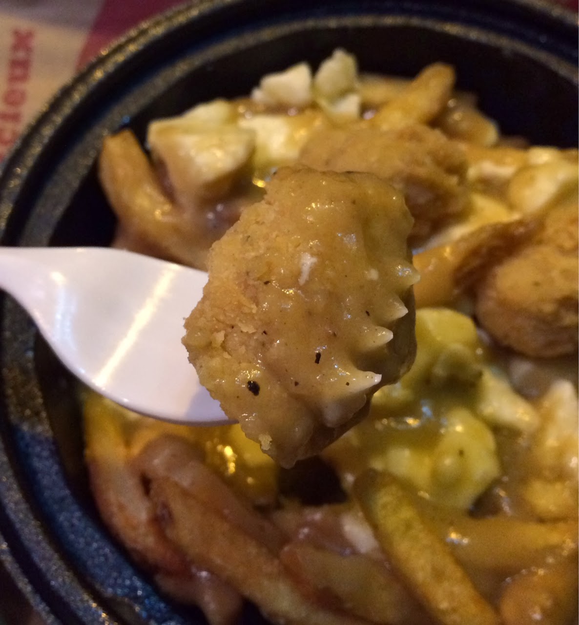 Poutine From KFC (To-Go) / ケンタッキーのプーティン（テイクアウト） ~ I'm Made of Sugar ...