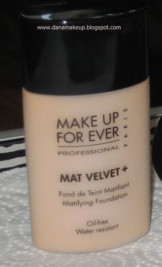 Mat Velvet + - Dana Stancu