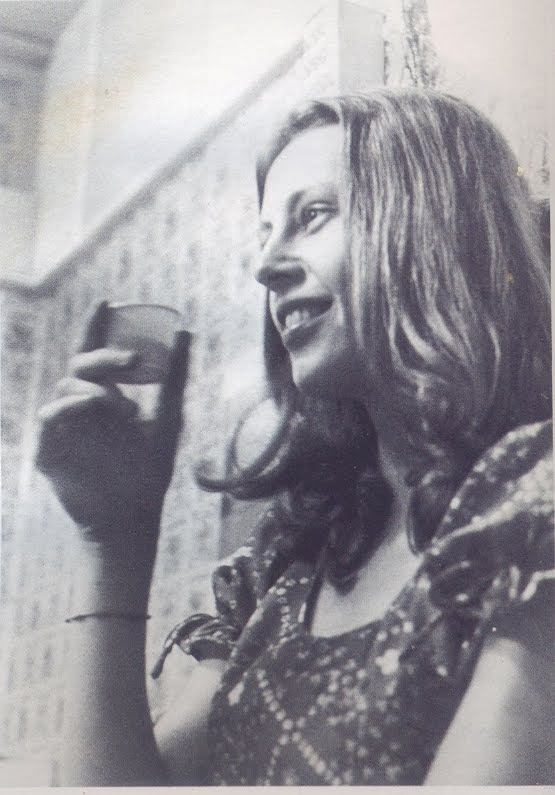 Ana Cristina Cesar - movimentos e fragmentos poéticos | Templo Cultural ...