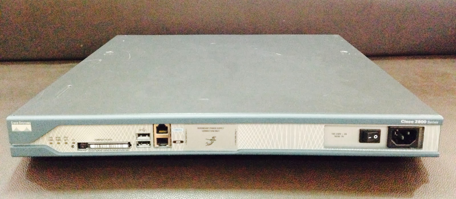 My Network Lab: My Cisco 2811 and NM-8A/S