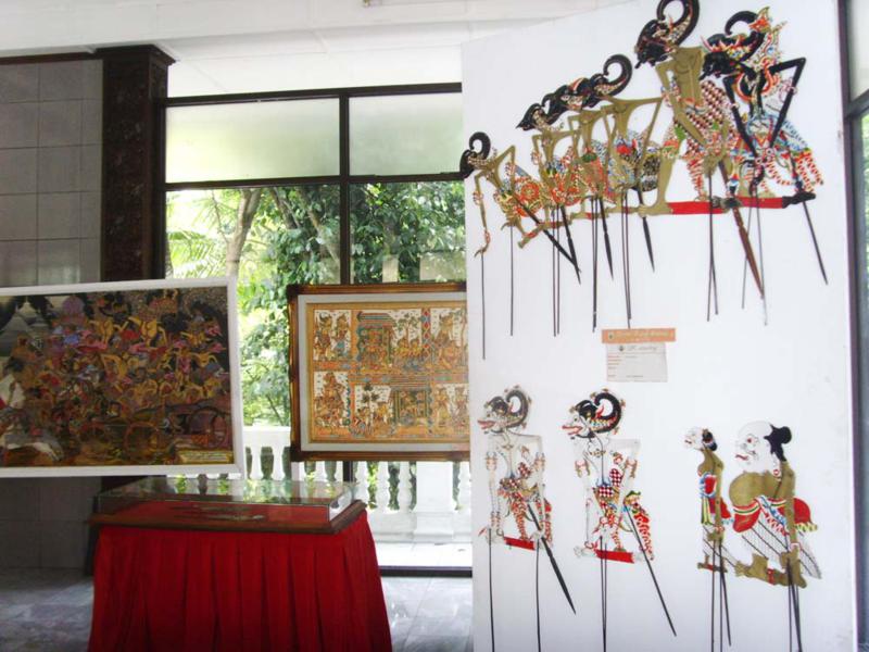 Soft Skills: Konservasi Arsitektur : Museum Wayang