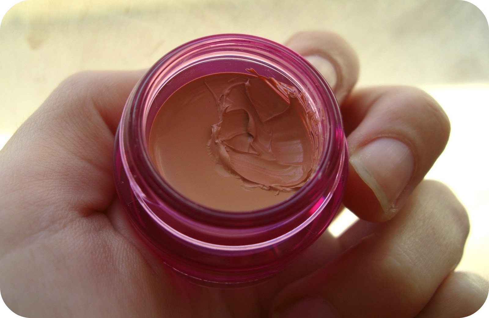 tin-tu-ras: Corrector Erase paste da Benefit