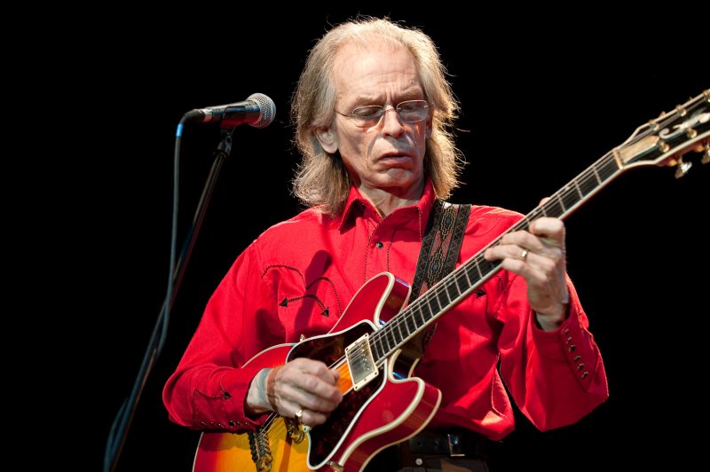 RADIO ROCK DO JUMA: UM POUCO DE STEVE HOWE*****
