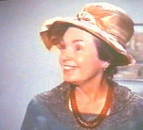 merie earle - USA News Collections