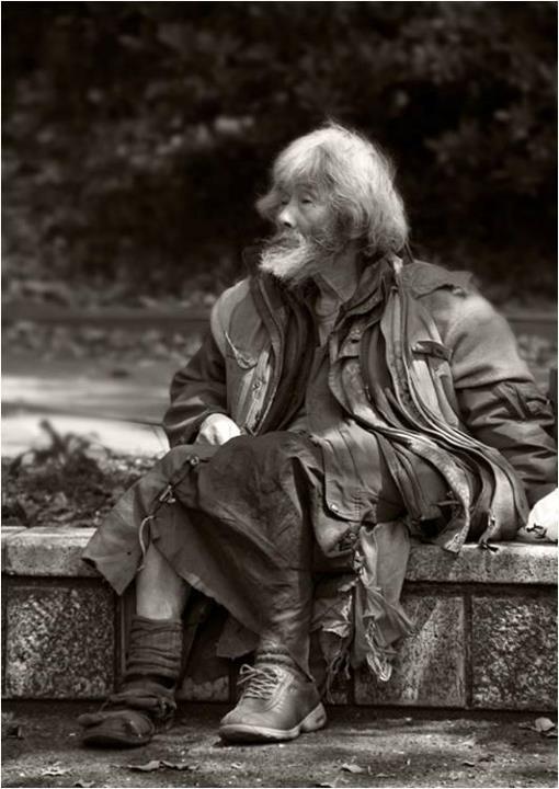 HISTORIA MISTERIOS Y LEYENDAS: EXTRAÑOS MENDIGOS