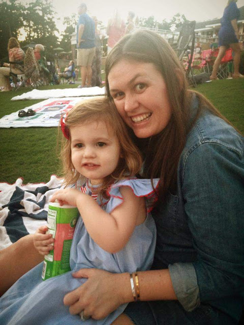 | Celebrity profiles