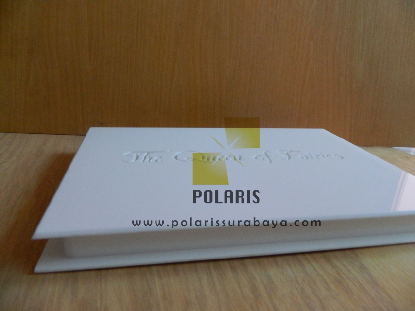 SURABAYA CNC LASER : Menerima Jasa Pembuatan Box Akrilik Surabaya