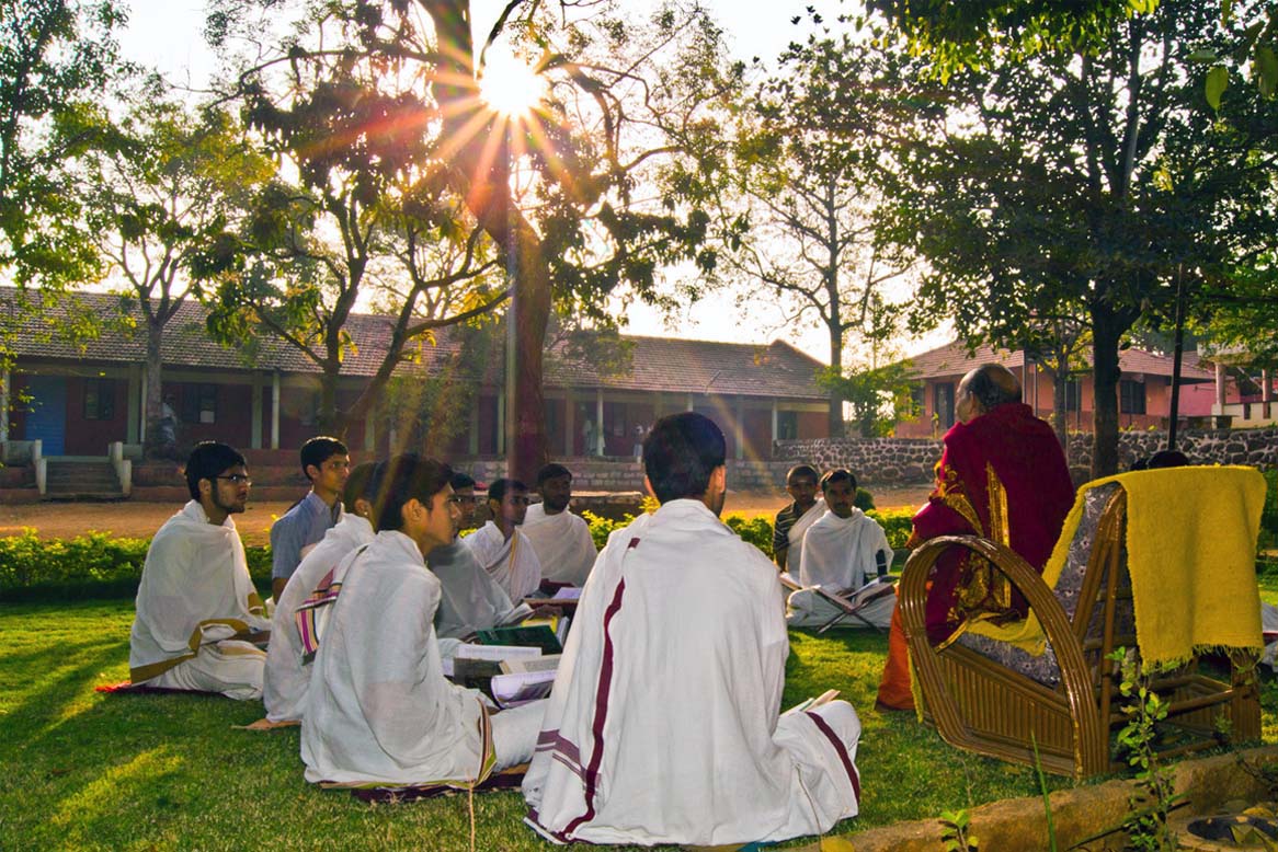 Gurukul and Bal Vihar : Vedic Schools