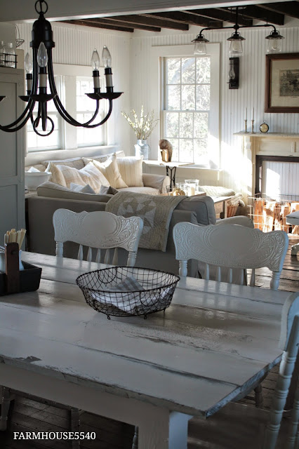 FARMHOUSE 5540: Our Farmhouse Kitchen Table