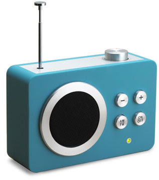 Business Views & Reviews: Mobiles and iPods lead to rise in FM Radio ...