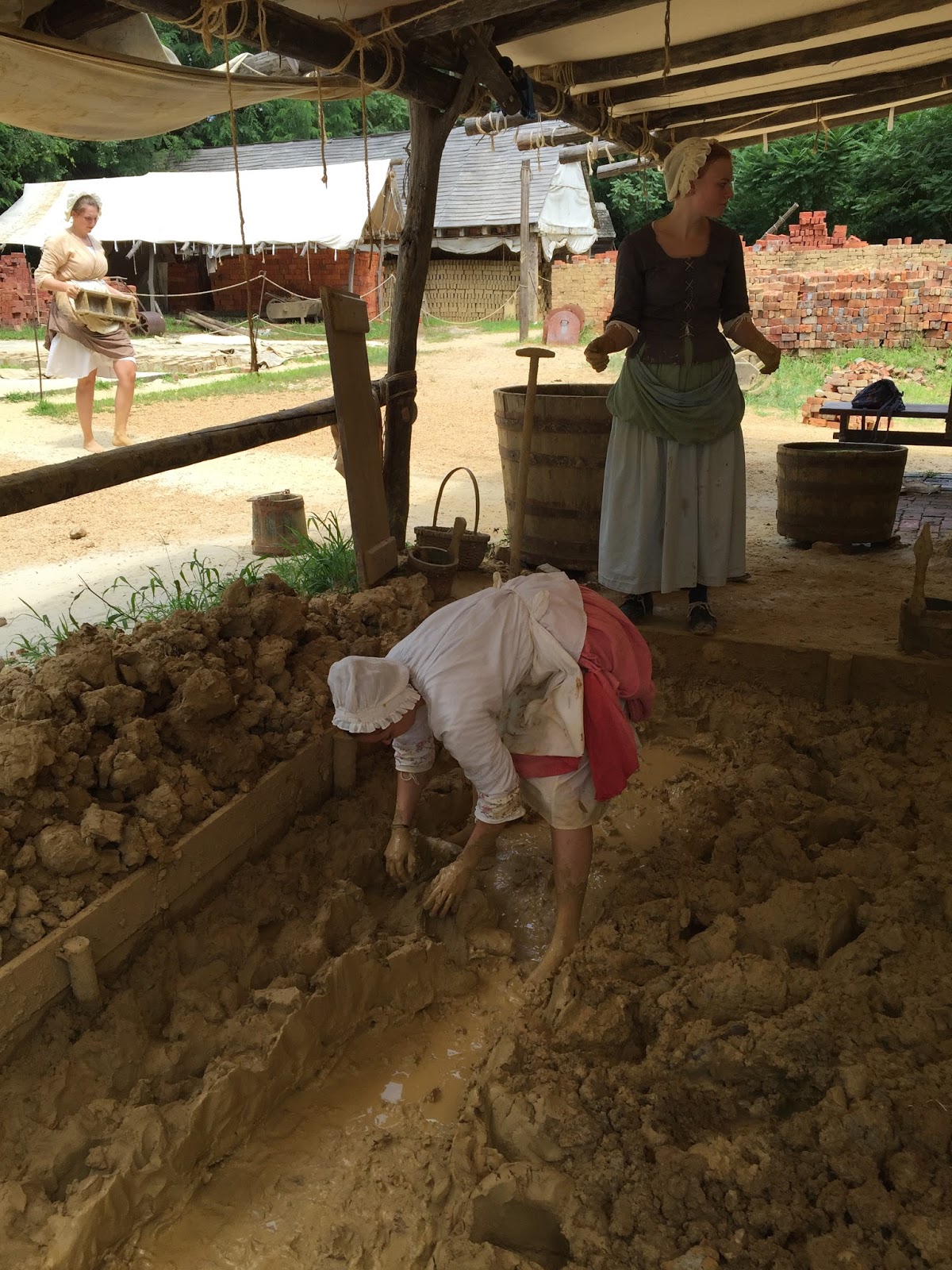 Two Nerdy History Girls: Trying to Keep Cool the 18thc Way in Colonial ...