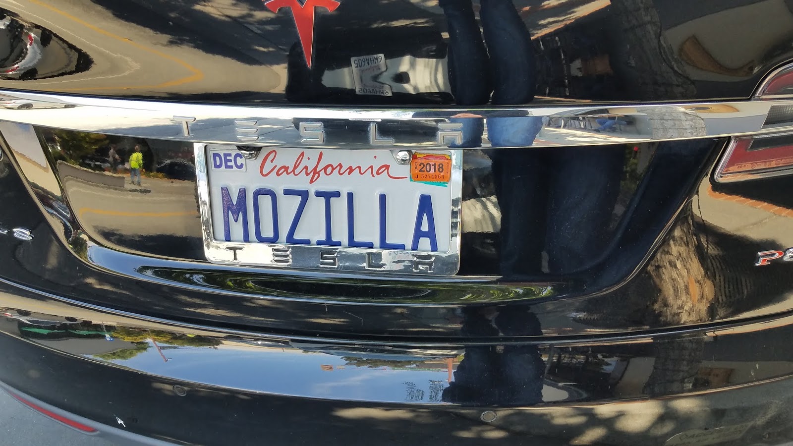 Fountainhead: Only in Silicon Valley: License Plate Sightings in the Field