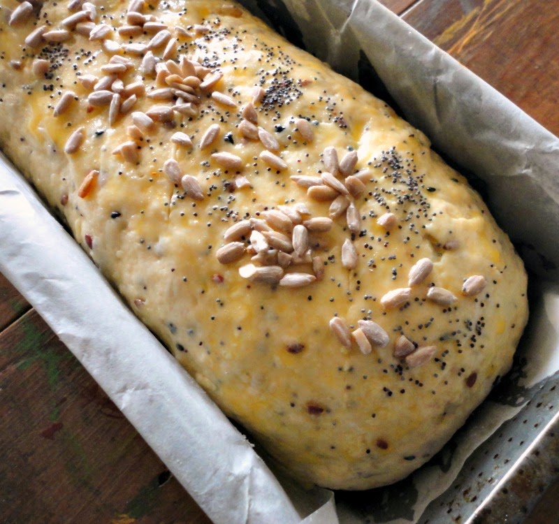 mixed seed bread: bonheur cuisine