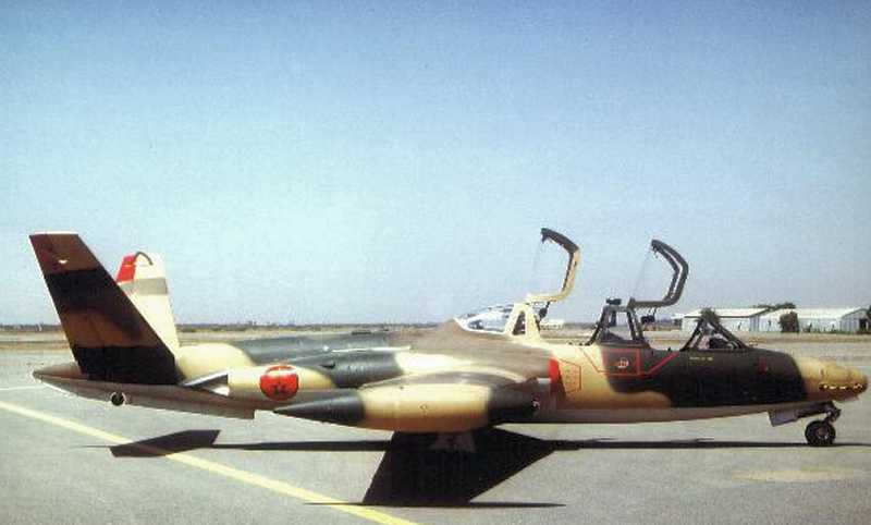 Forças Aéreas Exóticas: Cores, Marcas e Fotos: Fouga Magister - Real ...