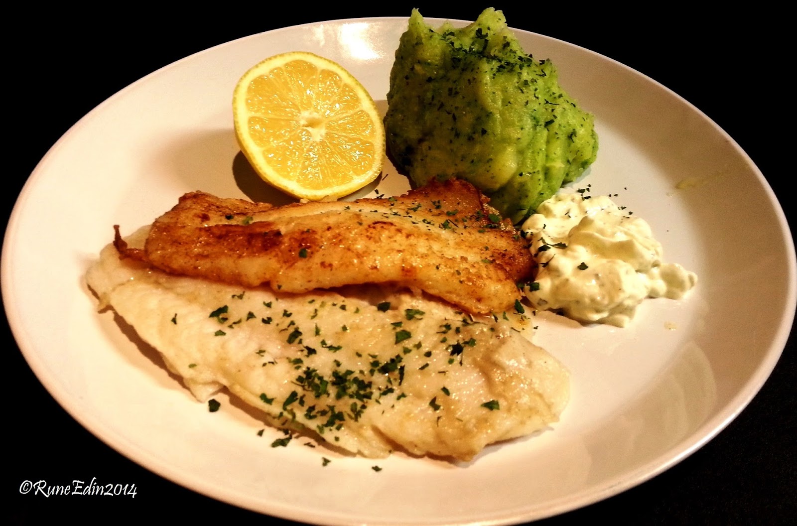 Rune Matomanen - Matälskare: Pocherad Pangasiusfilé & Smörstekt Hajmal