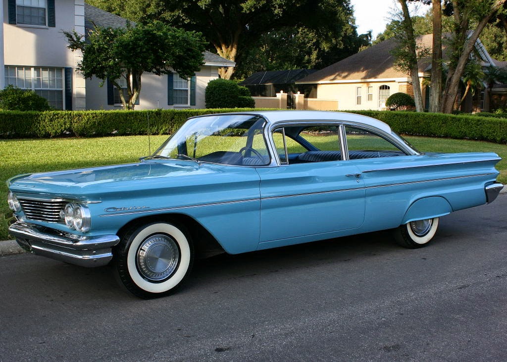All American Classic Cars: 1960 Pontiac Catalina 2-Door Sport Sedan