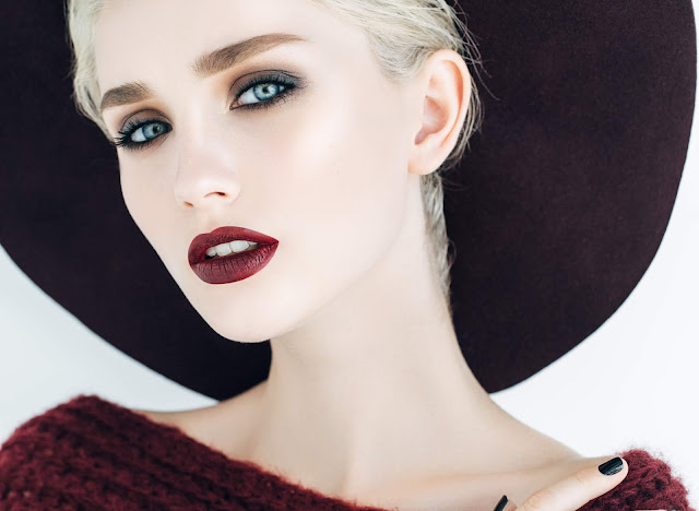 How to Care For Your Neck - The Skin Radar