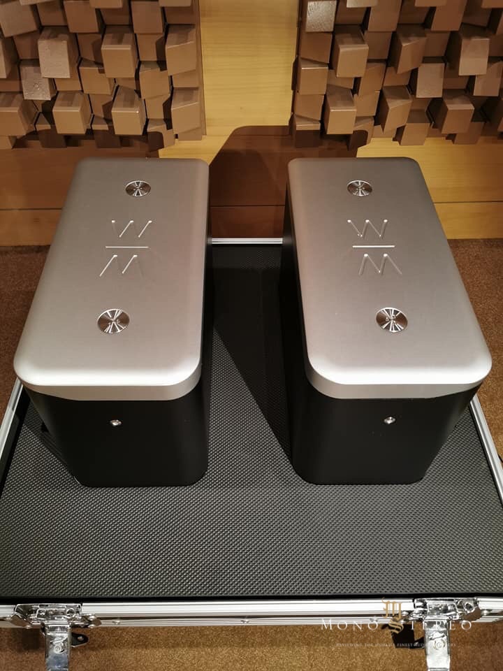 WADAX ATLANTIS REFERENCE DAC UNPACKING – M & S | Ultimate High-Fidelity