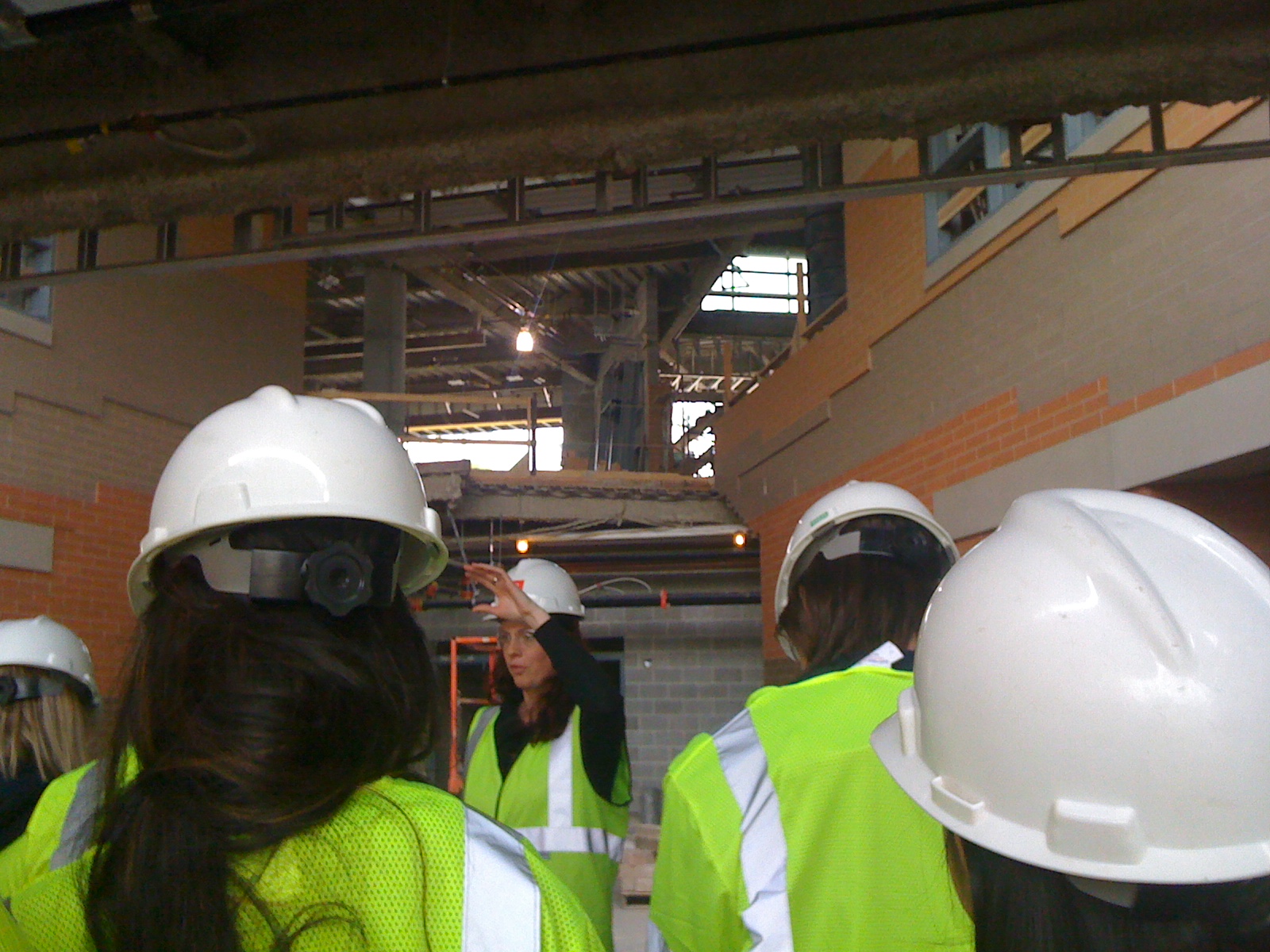 ESUMS PTO Announcements: "Kids Build" Group Tours ESUMS New Building