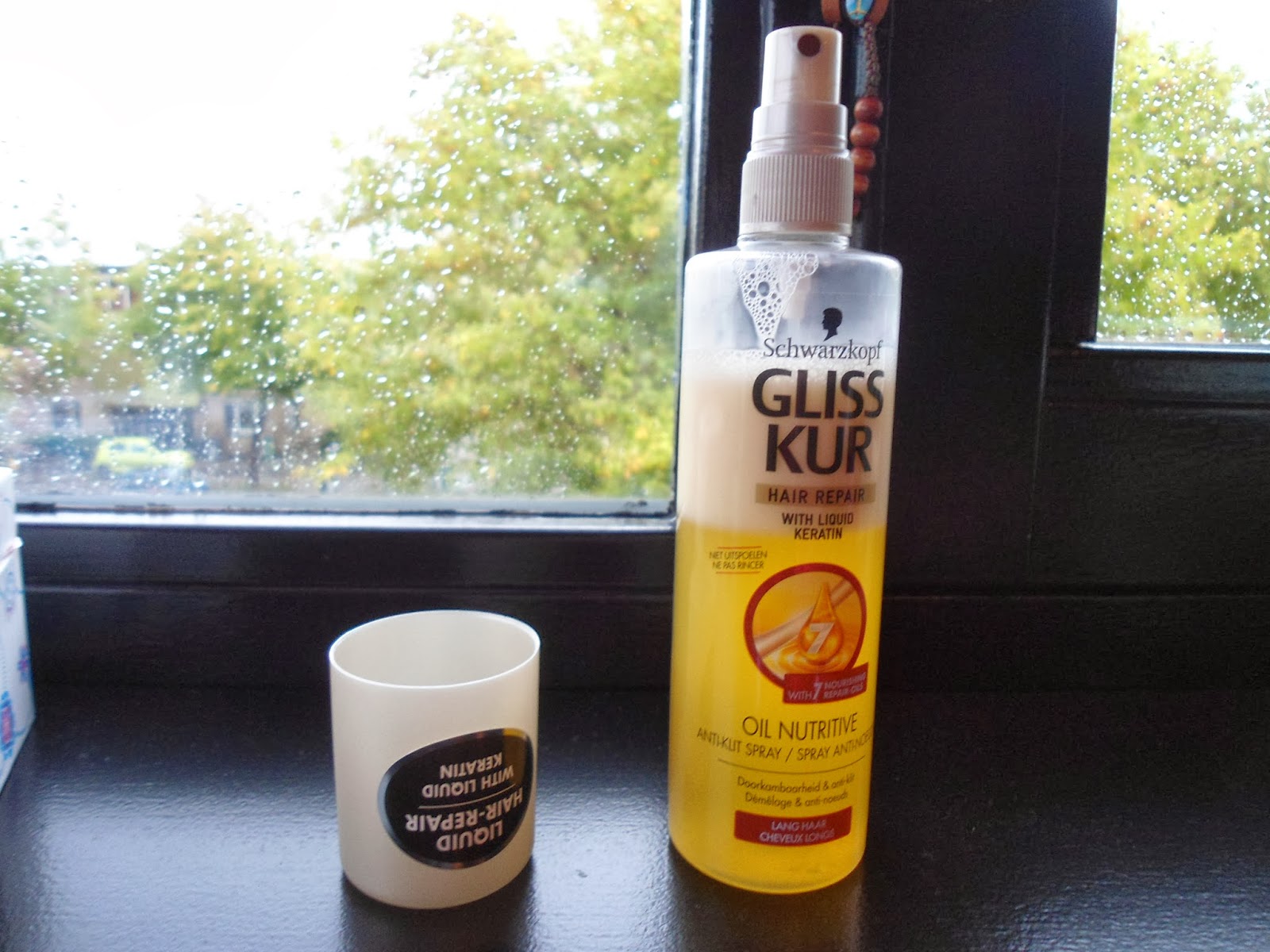 Beautymetlamucha: Review Scharzkopf Gliss Kur Anti-Klit Spray