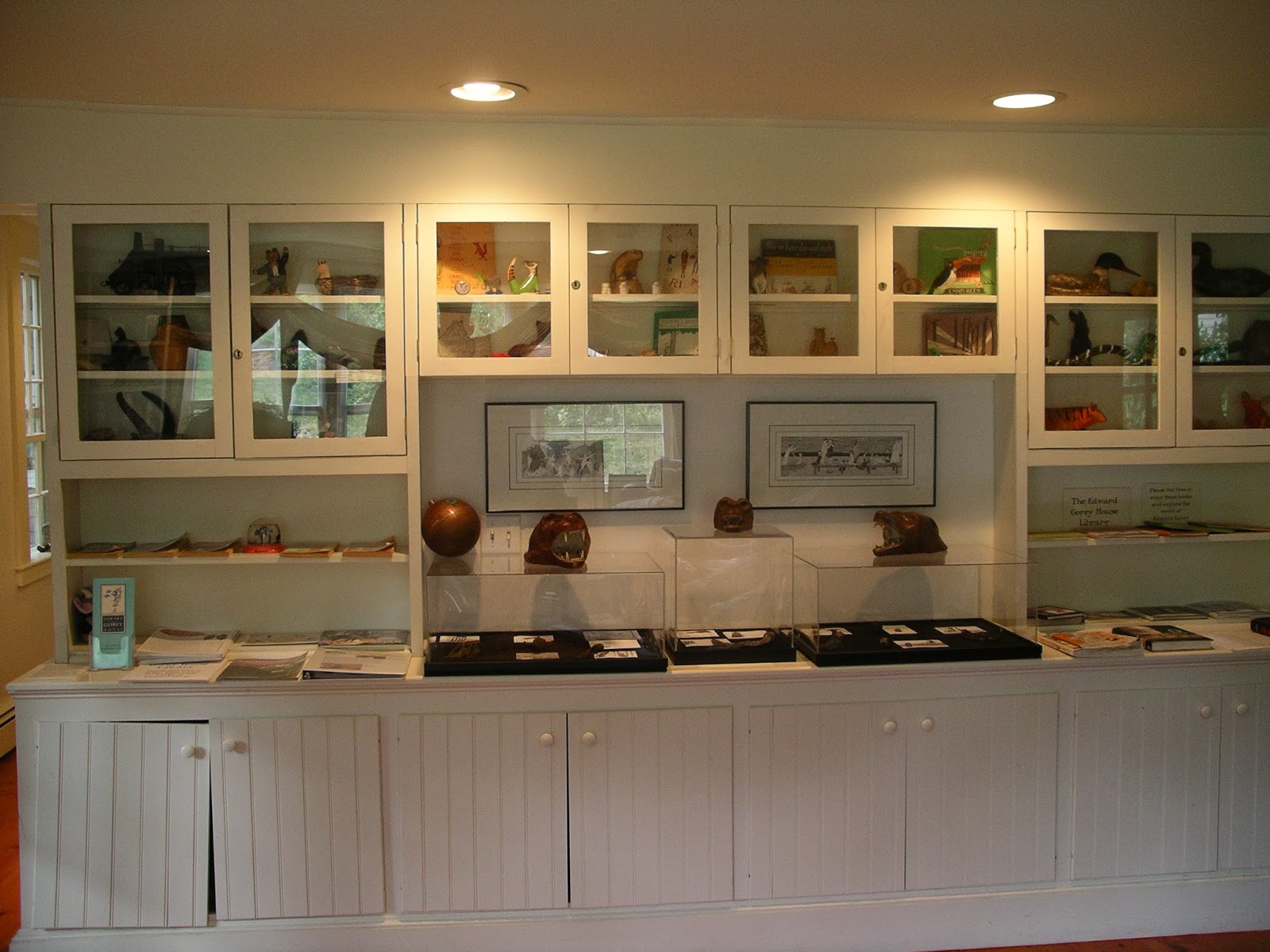 Nutfield Genealogy: Visit with the Ghouls and Goblins at the Edward ...