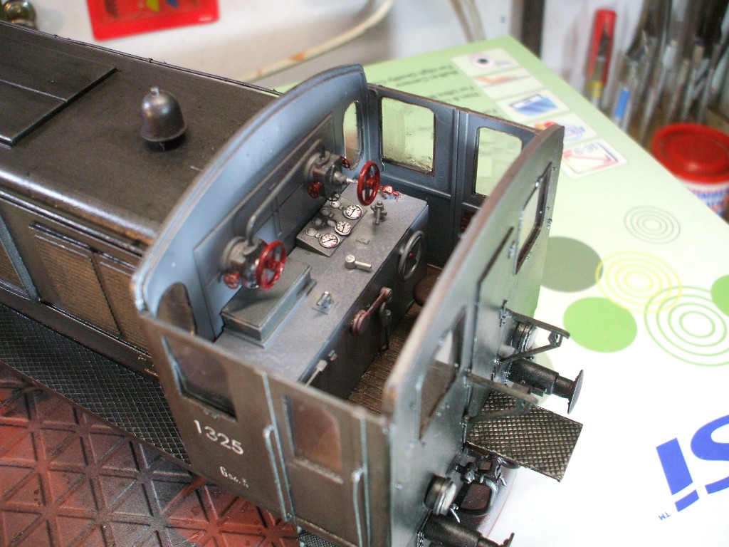 Model Building: Trumpeter German WR360 C12 Locomotive