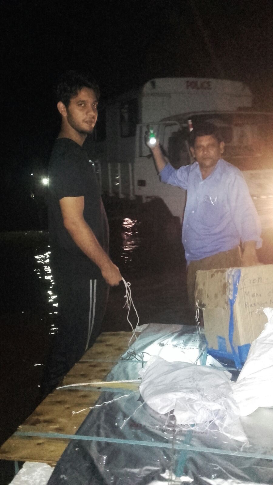 ‎RSS‬ Seva Bharati SwayamSevaks in Chennai Flood Relief Activity in ...