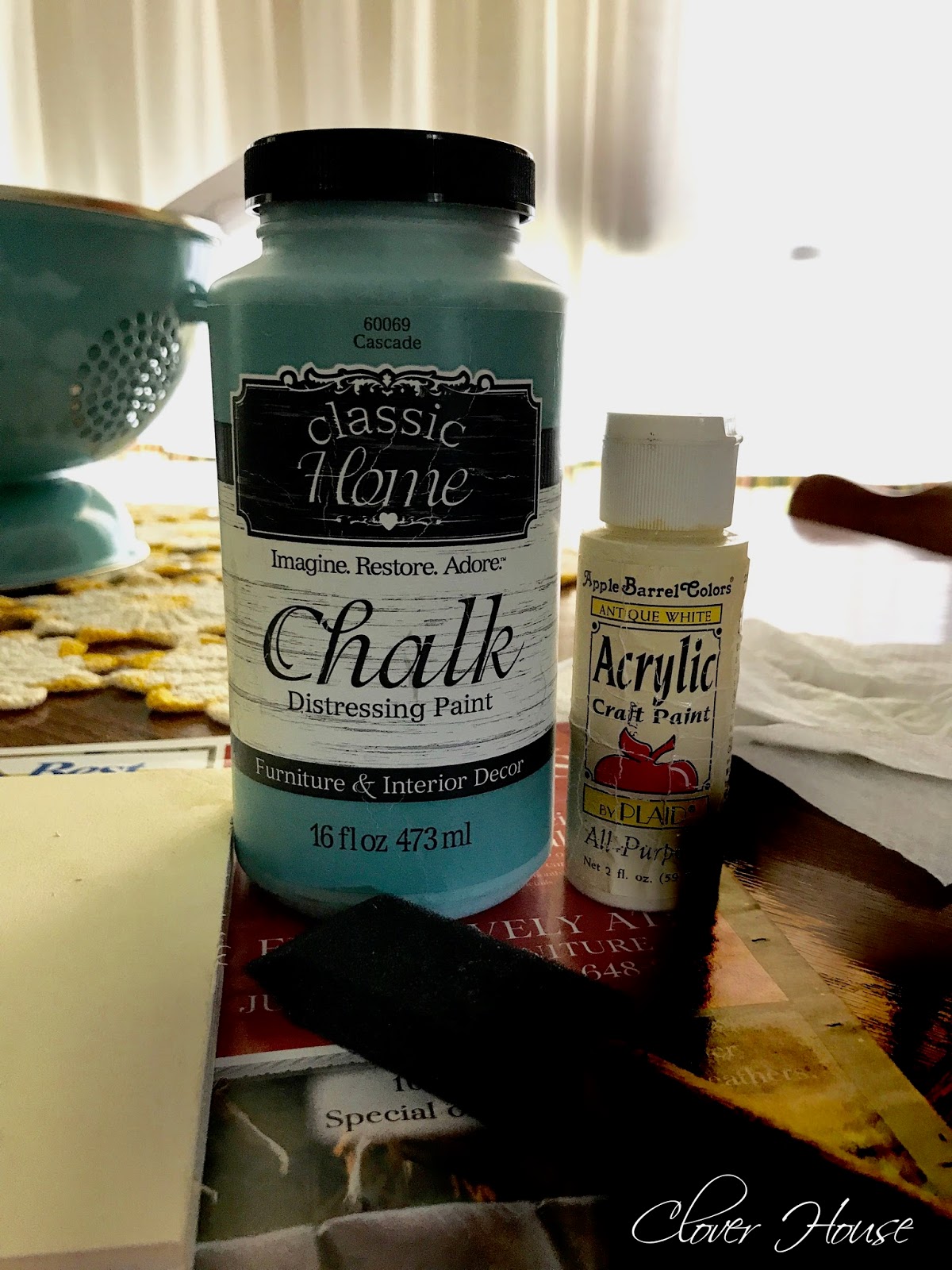 Clover House: Easy to Make Fancy Hand Lettered Sign