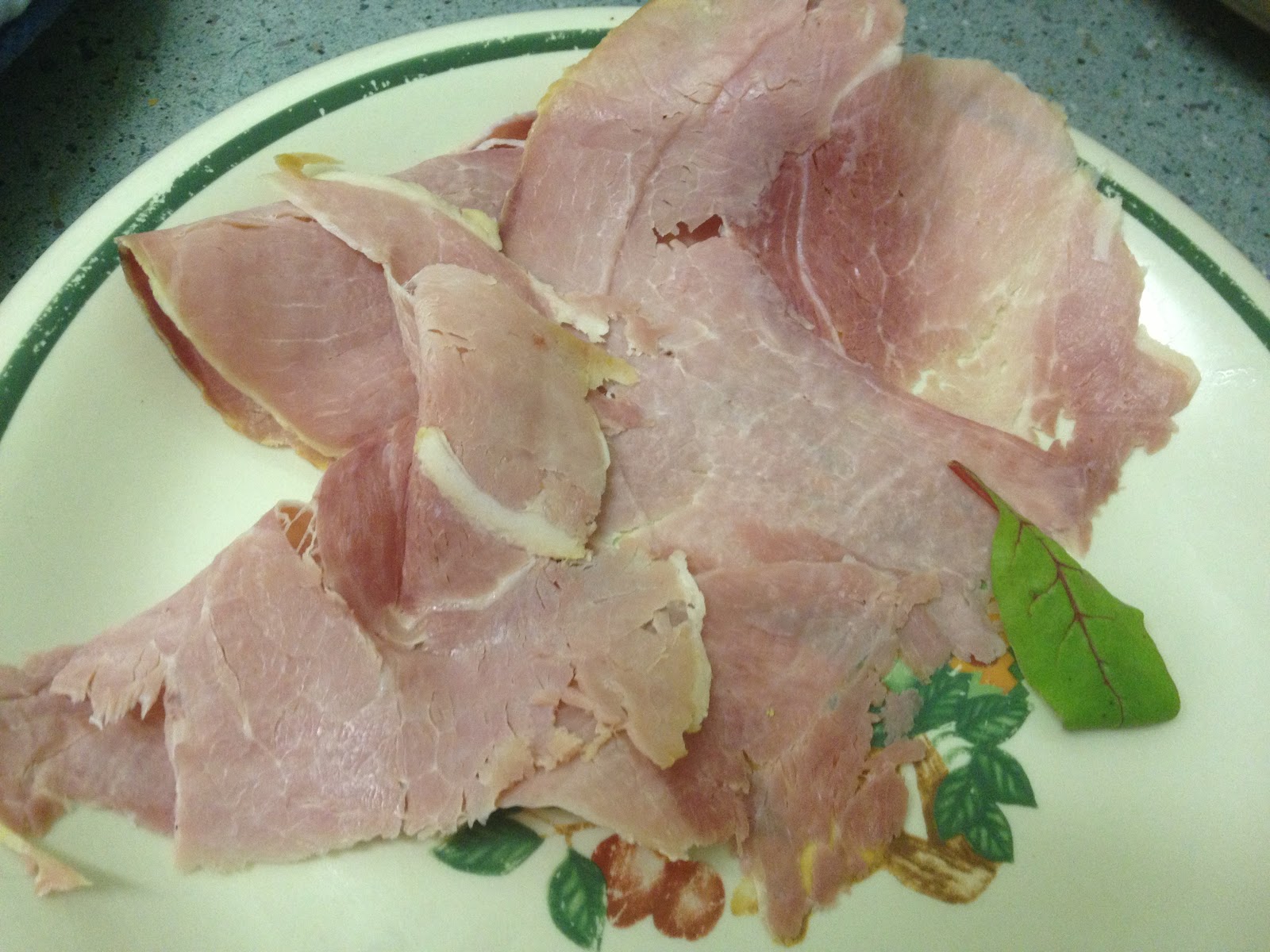 FOODSTUFF FINDS: Forman & Field Luxury Hamper (by @NLi10)