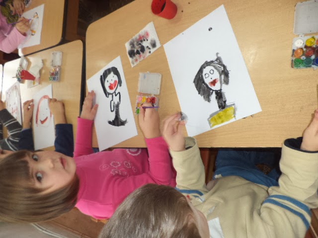 Grupa mare ,,Albinutele harnice,,: CHIPUL MAMEI-pictura