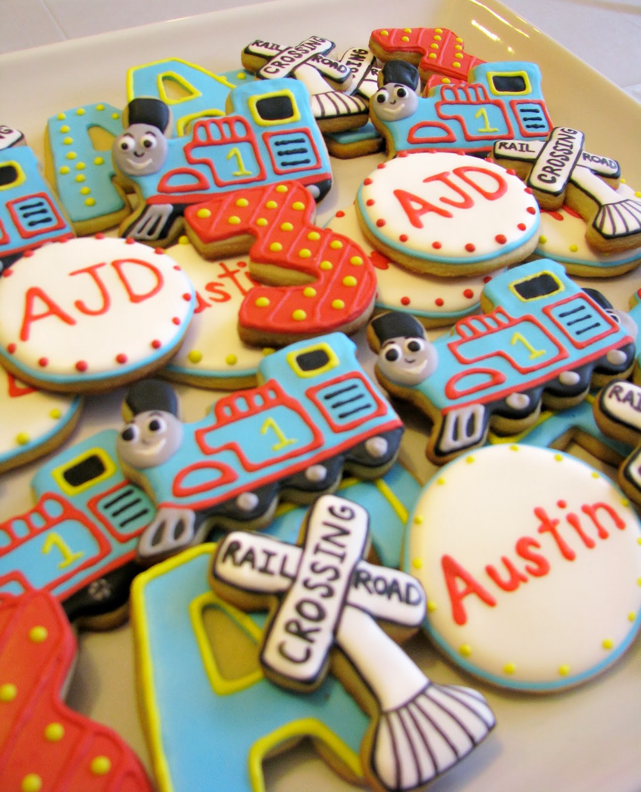 The Heart of Home: The Cookie Cutter: Thomas the Train