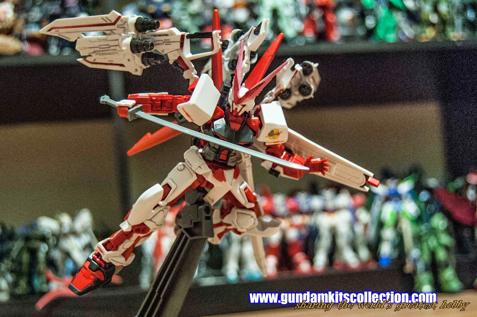 HG 1/144 Gundam Astray Red Dragon by Gundam Kits