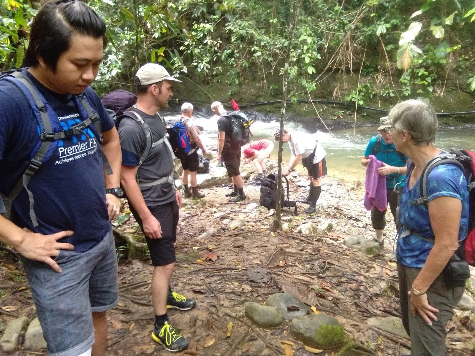 MT TRUSMADI VIA SINUA: PENDAKIAN GUNUNG TRUSMADI