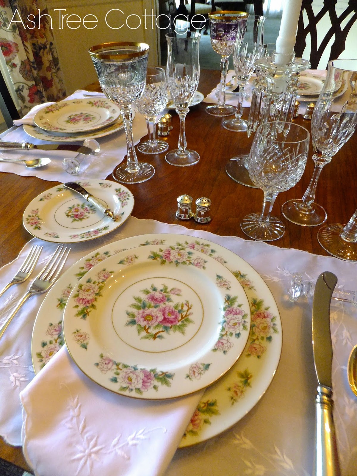 Ash Tree Cottage: Sunday Lunch Tablescape