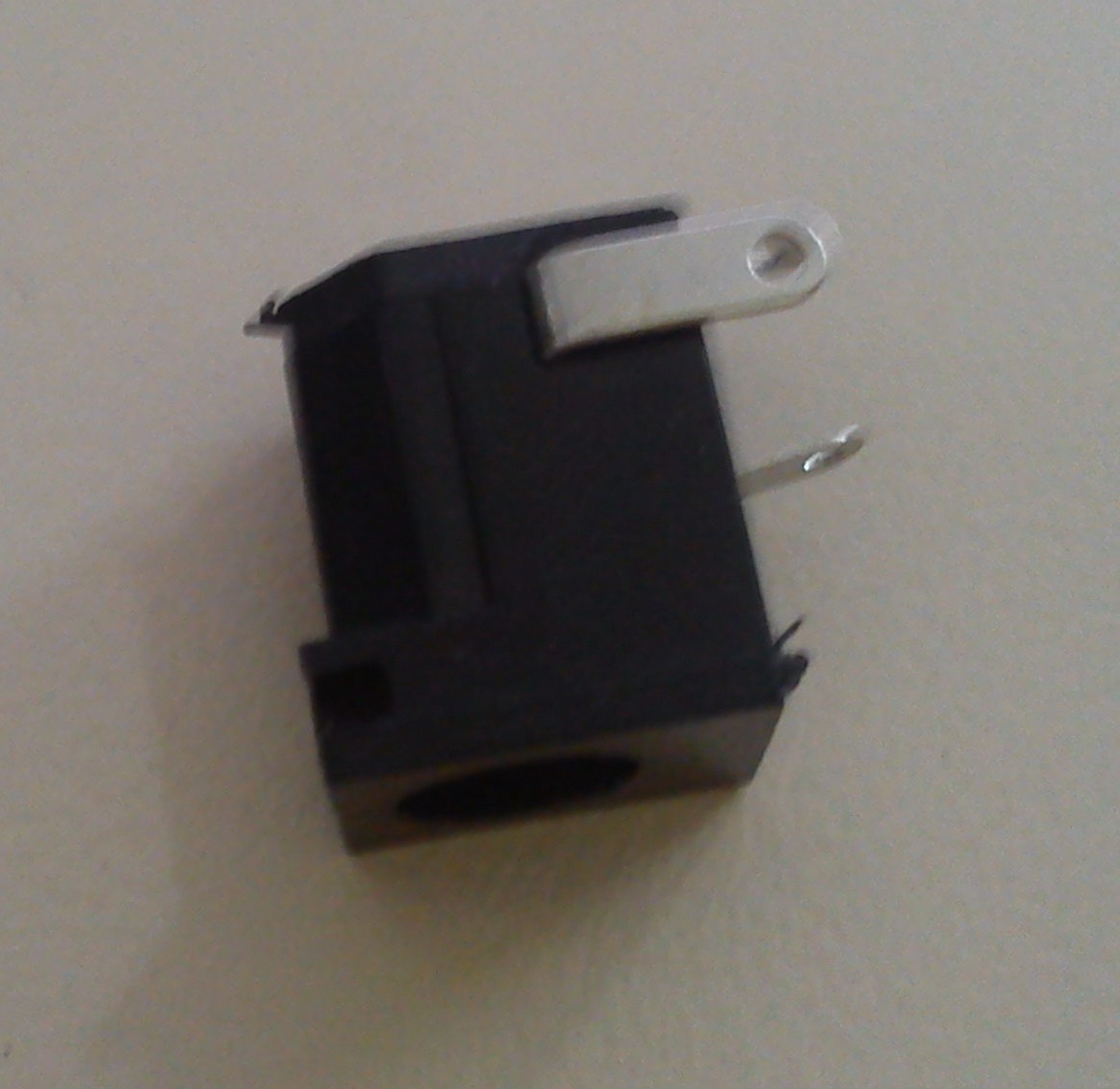 Arduinos - USC: Laboratorio Nº1 - Construyendo Nuestro Propio Arduino