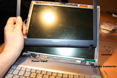 How To replace a laptop lcd ccfl backlight:Laptop Specifi