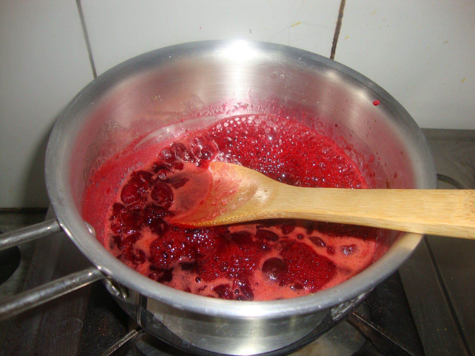 Cooking Delights: Cherry coulis ( syrup )