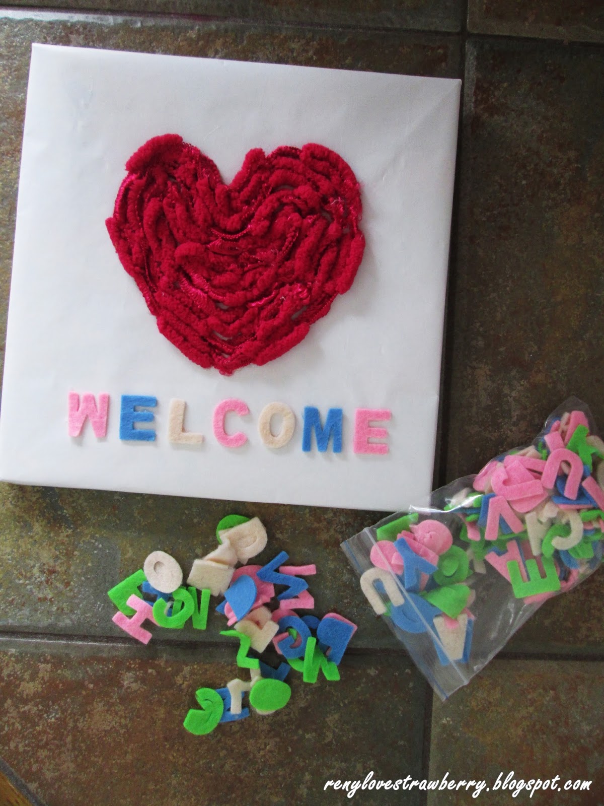 Strawberry Love by Reny: DIY Welcome Sign