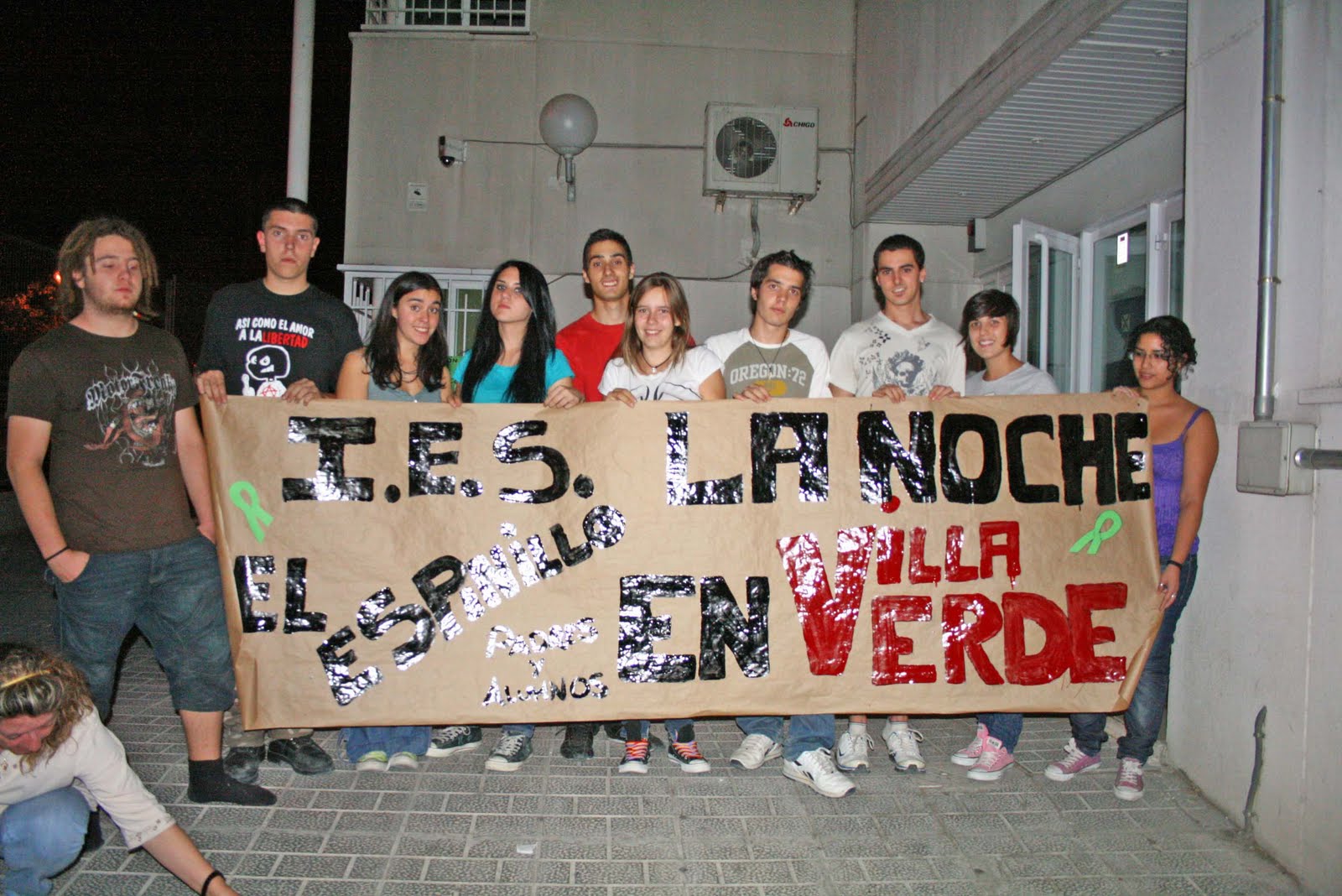 AMPA del IES El Espinillo - Madrid: FOTOS ENCIERRO 03 OCTUBRE 2011