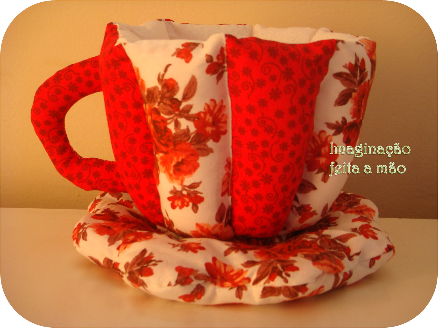 Imaginação feita a mão: Xícara Patchwork