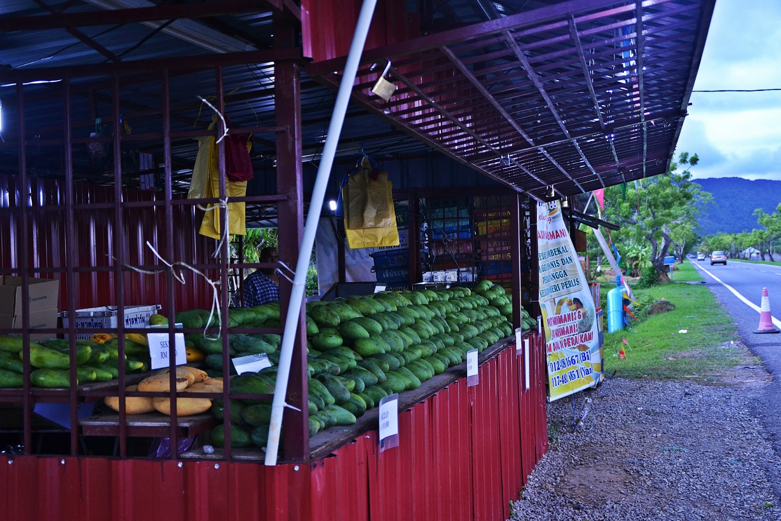 My World: MEMPELAM HARUM MANIS