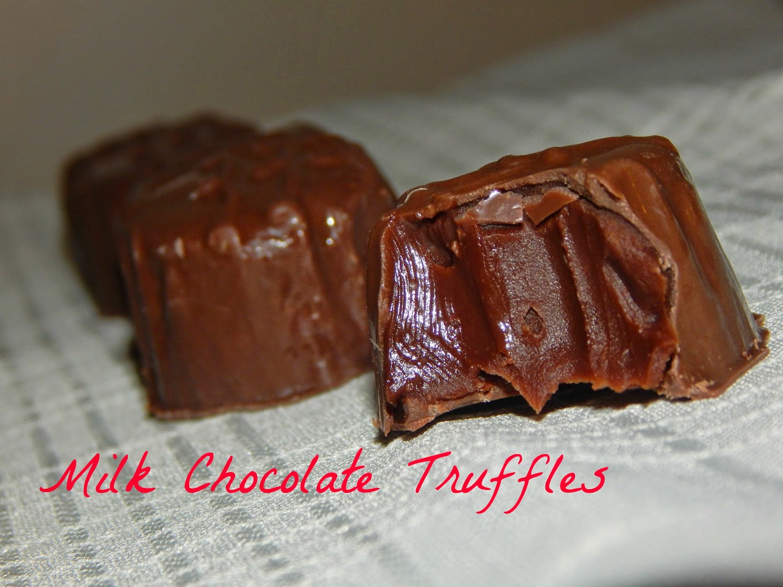 Valerie's Attempt at Pondering: Milk Chocolate Truffles