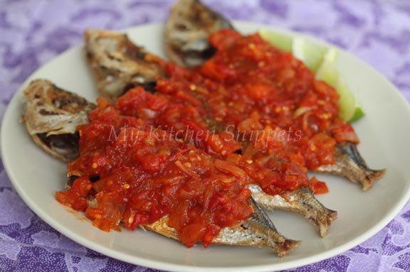 My Kitchen Snippets: Ikan Balado/Fried Fish in Tangy Chili Sauce