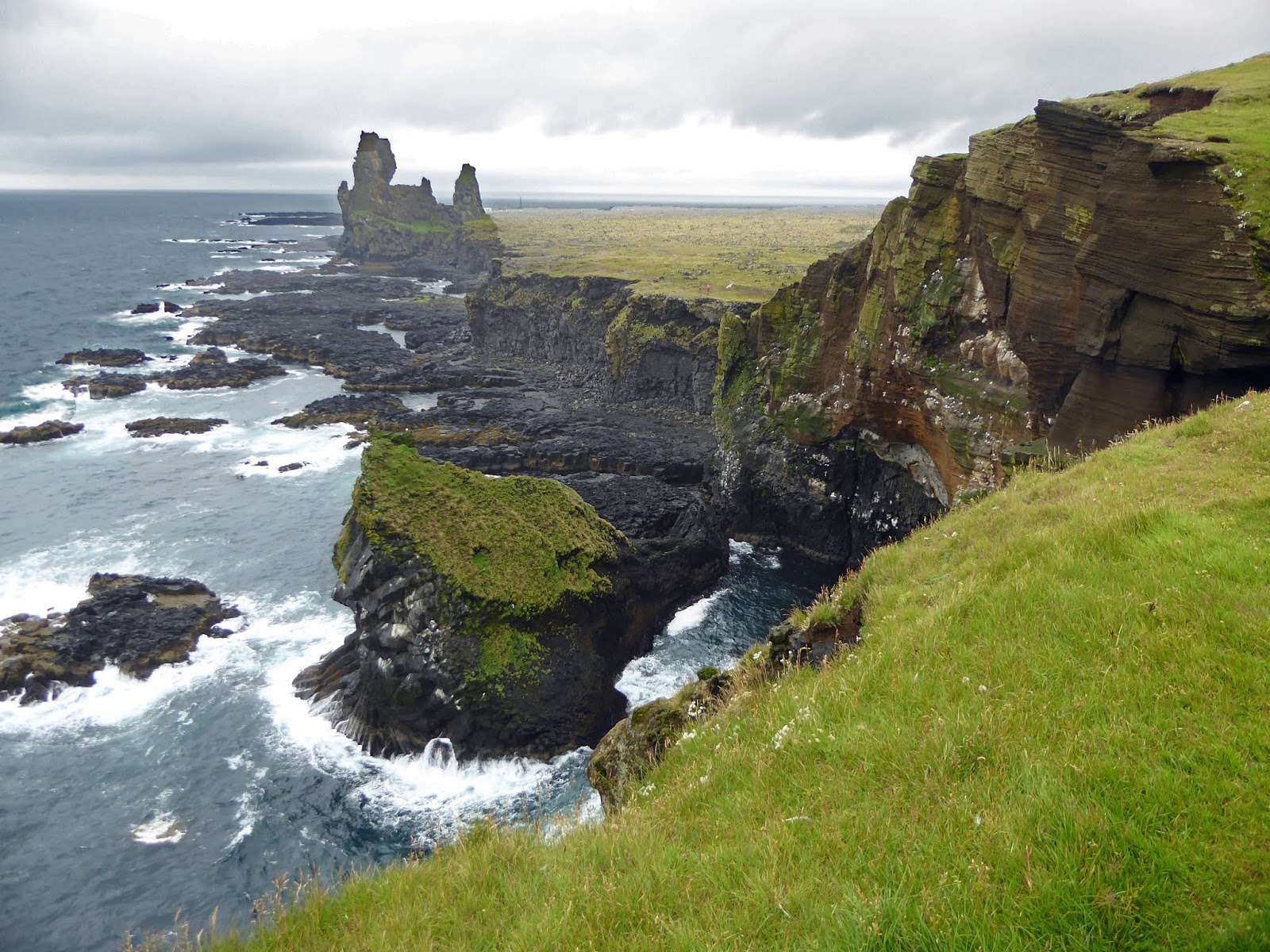 La Lair On Wheels: Iceland's Waterfalls, Hot Springs and Ice